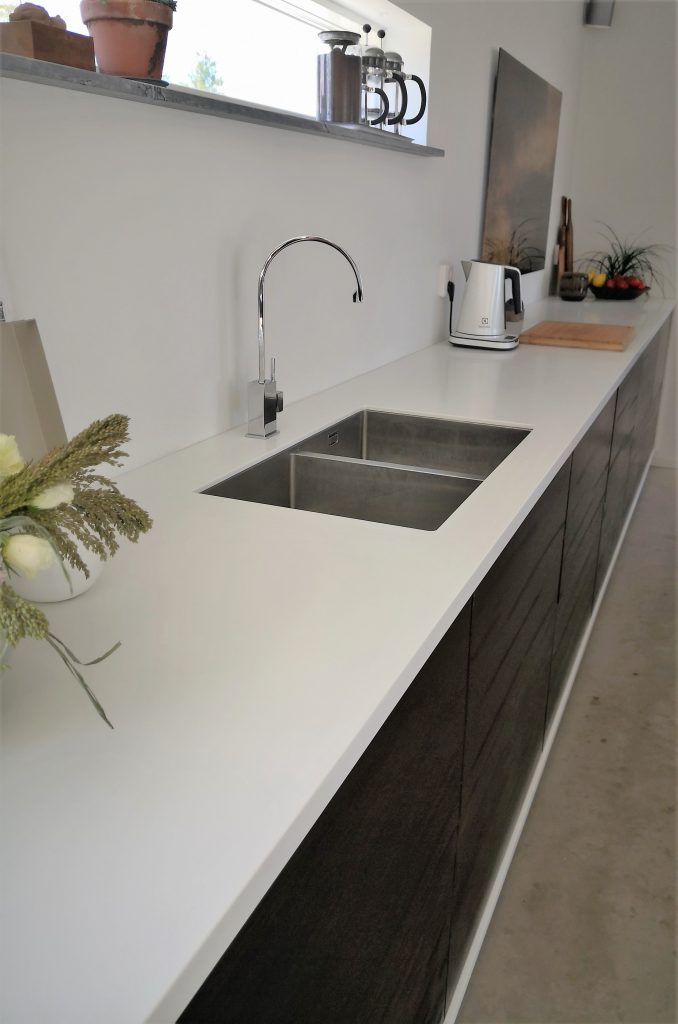 Bänkskiva i Corian®Solid Surface - KÖK 3 - Glacier White - Noas Sweden SE